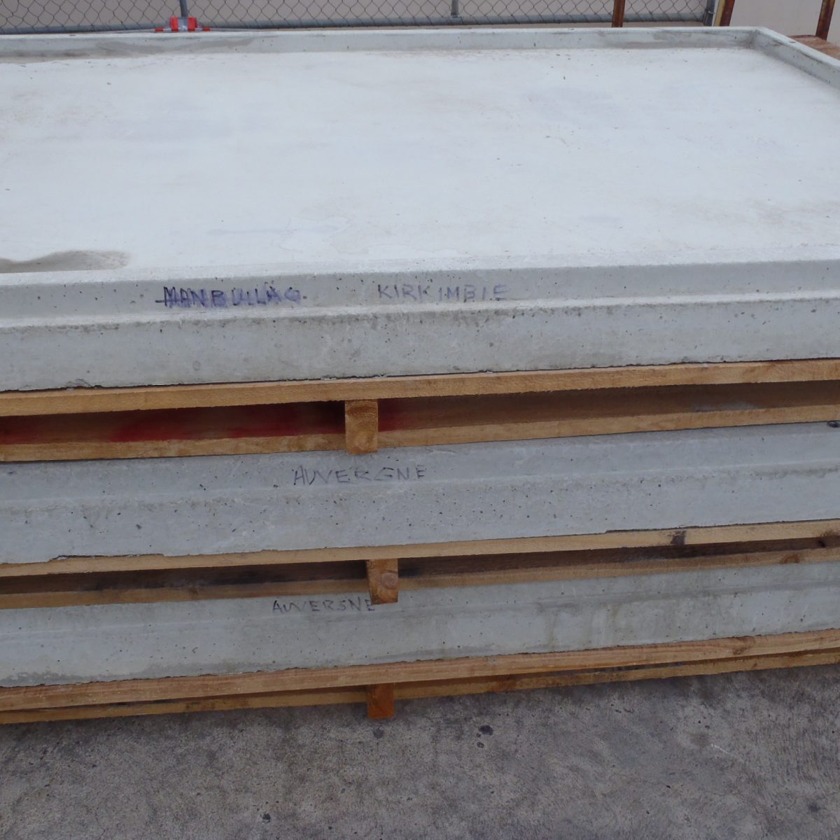 CHEMICAL SHED ZINC 3.02 x 2.27
