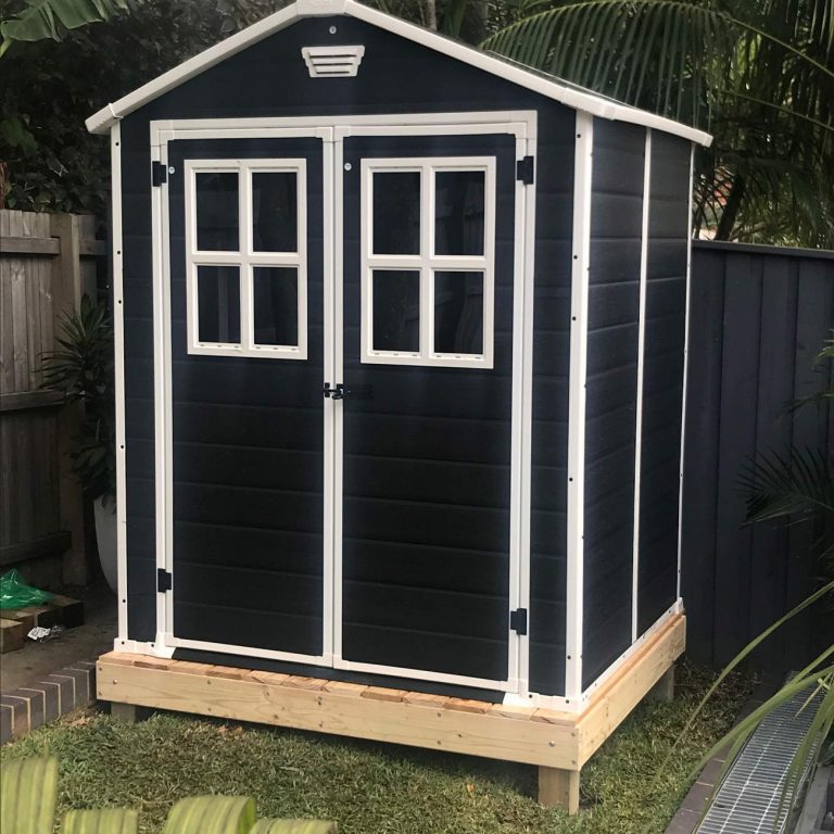 KETER MANOR 6 x8 GARDEN SHED 1 9x2 4m